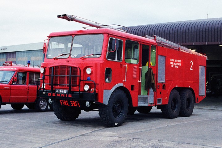 Fire Engines Photos - Mk9, 30AG88 RAF St. Mawgan