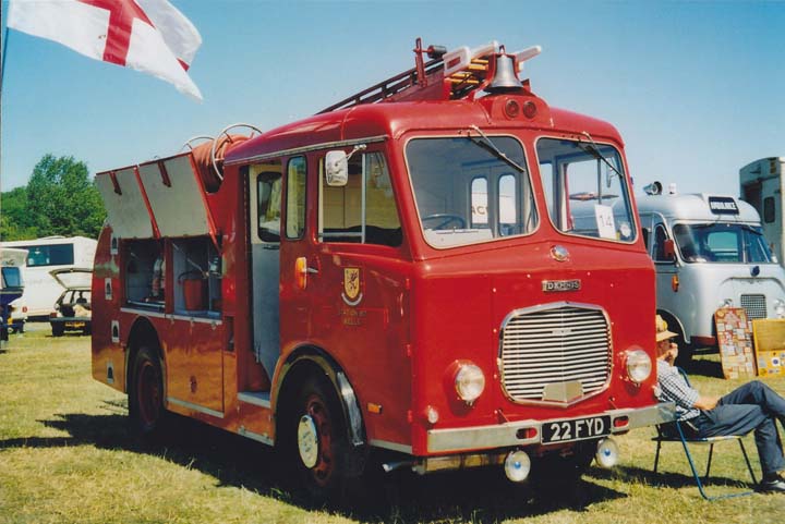 Fire Engines Photos - Dennis F28 Pump Escape 22FYD front