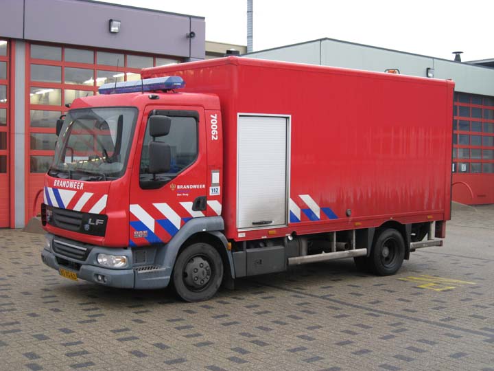 Fire Engines Photos - Brandweer Den Haag DAF LF Hose layer/BA unit