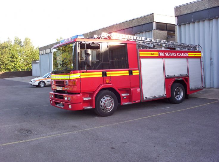 Fire Engines Photos - Fire Service College Dennis Sabre