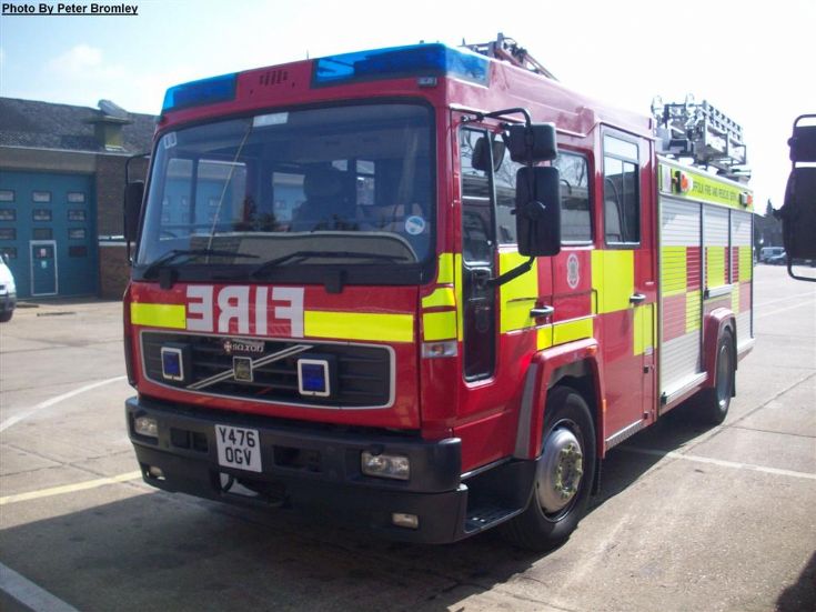 Suffolk Volvo Y476OGV