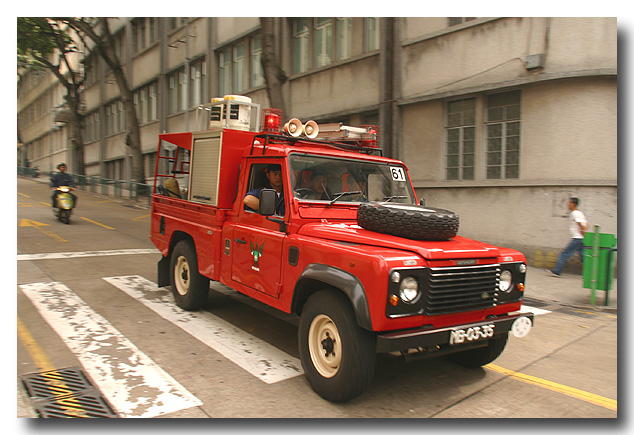 Fire Engines Photos - Macau fire Land Rover