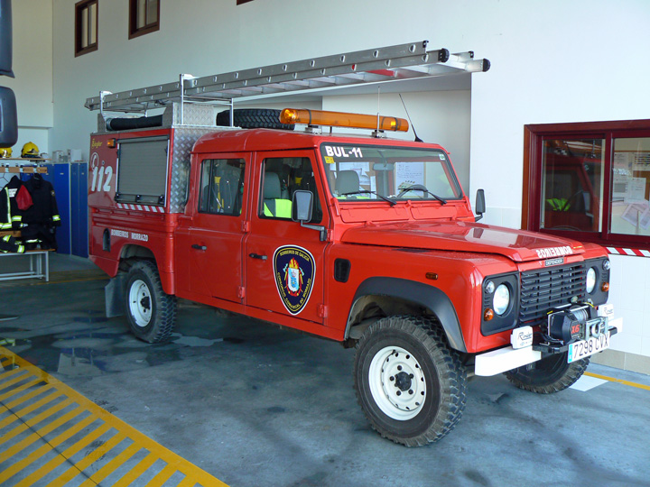 Fire Engines Photos - Morrazo Spain Landrover LFA