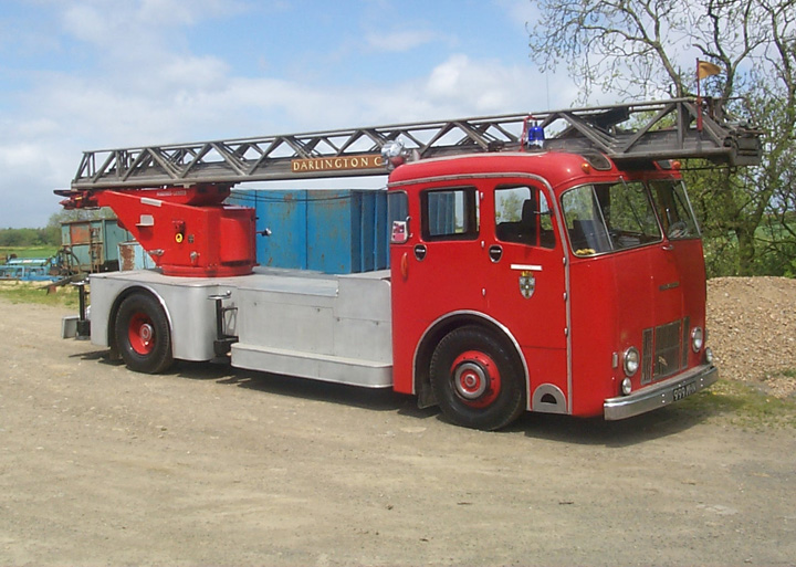 Fire Engines Photos - Leyland Fire Master Metz TL - 1960