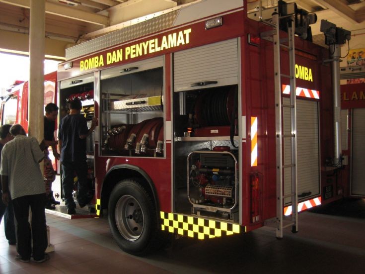 Fire Engines Photos - Fire Rescue Tender Malaysia