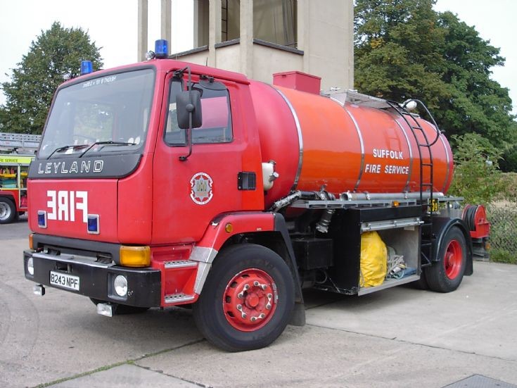Fire Engines Photos - Leyland Water carrier Suffolk Fire service