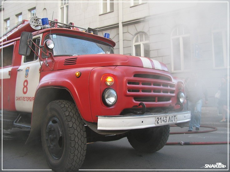 Fire Engines Photos - Zil 130 pumper St Petersburg