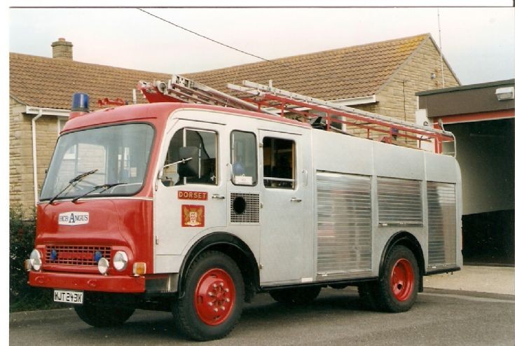 Fire Engines Photos - Bedford Tk HCB Angus WJT 243X Dorset Fire Brigade