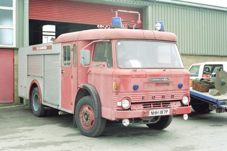 Fire Engines Photos - Ford D series Carmichael Fire engine