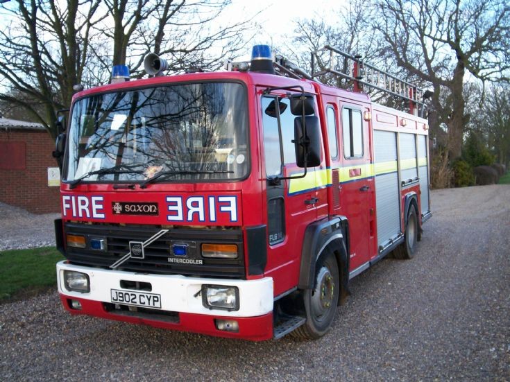 Fire Engines Photos - Volvo Saxon Powershift Event FRS