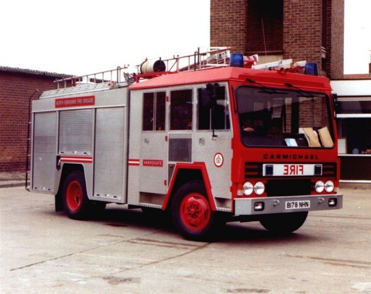 Fire Engines Photos - Bedford Carmichael North Yorkshire Fire Brigade