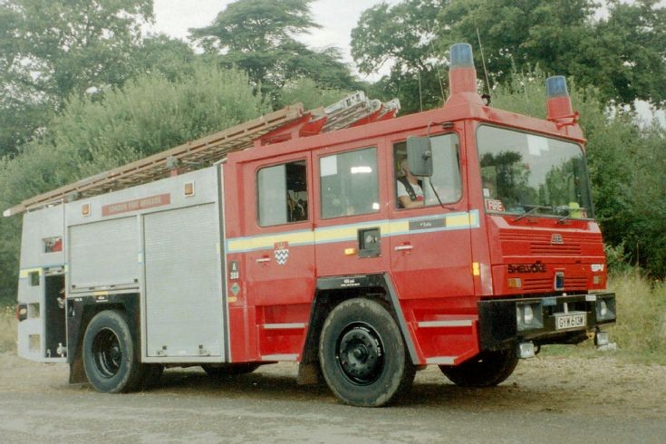 Fire Engines Photos - 1980 Shelvoke & Drewry WX/CFE Dual Pump Ladder