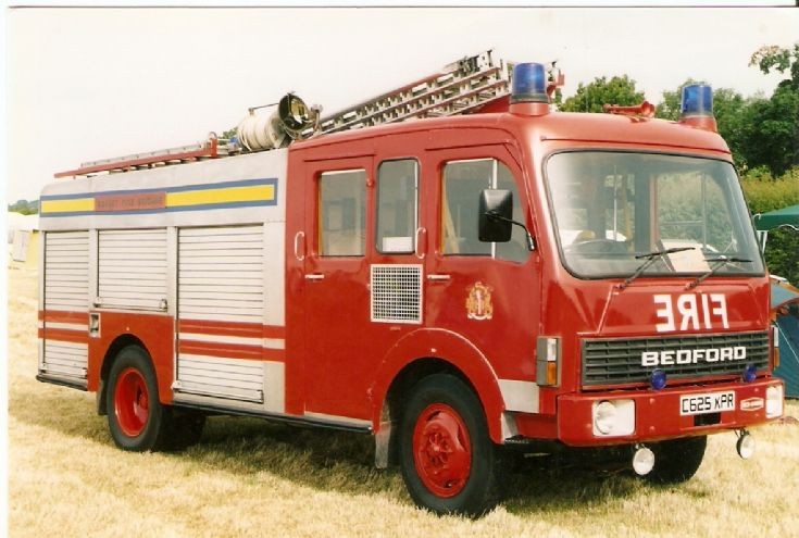 Fire Engines Photos - Dorset Fire Brigade Bedford HCB Angus
