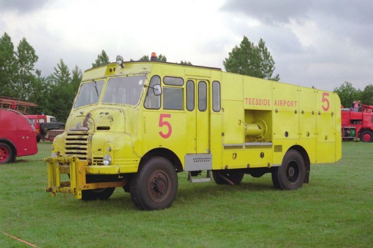 Fire Engines Photos - Former Green Goddess at Teesside 1987.