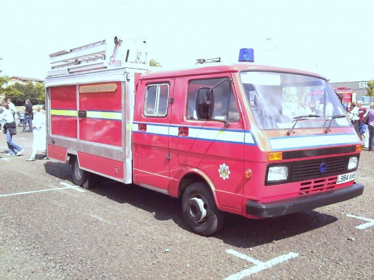 Fire Engines Photos - Strathclyde Fire Volkswagen LT