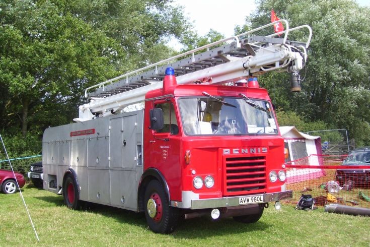 Fire Engines Photos - 1972 Dennis/Simon TSM15 Simonitor FOT.