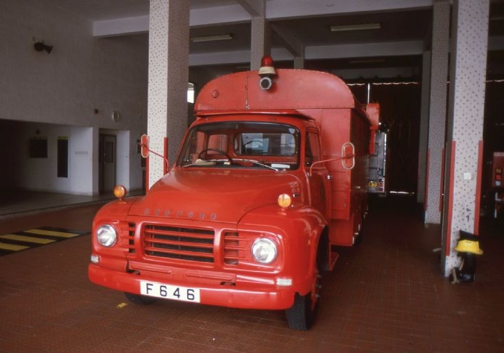 Fire Engines Photos - Hong Kong Fire Services F 646 Bedford