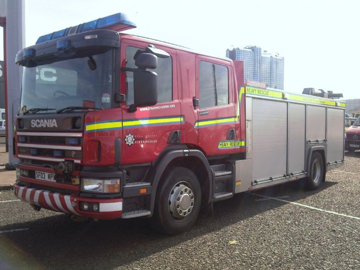 Fire Engines Photos - Strathclyde Fire SF03MPX Heavy rescue