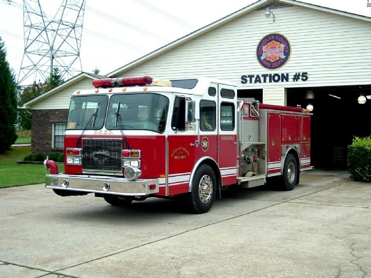 Fire Engines Photos - Pumper #5 in front of Station #5