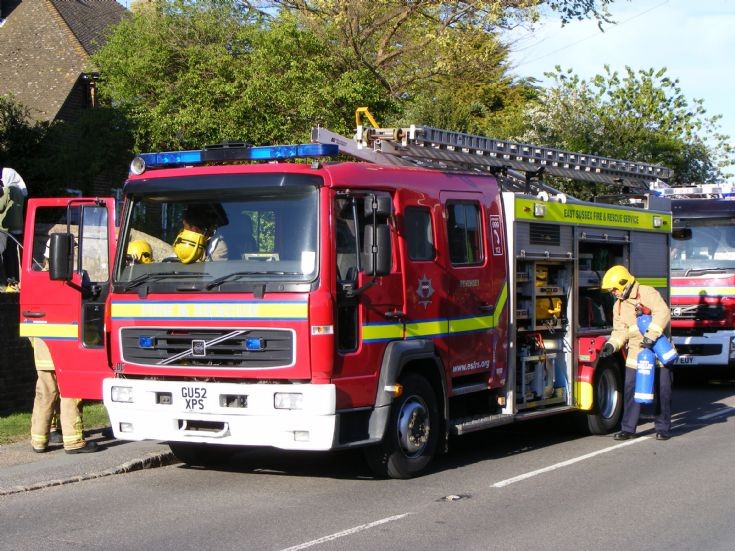 Fire Engines Photos - East Sussex Fire Rescue Service Echo 23