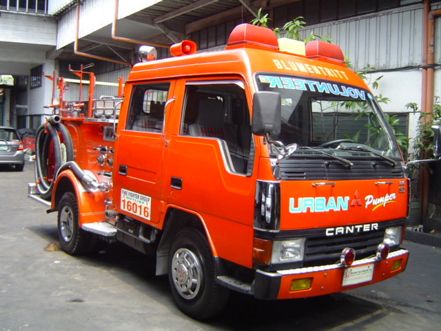 Mitsubishi Canter Fire Pumper (Philippines)