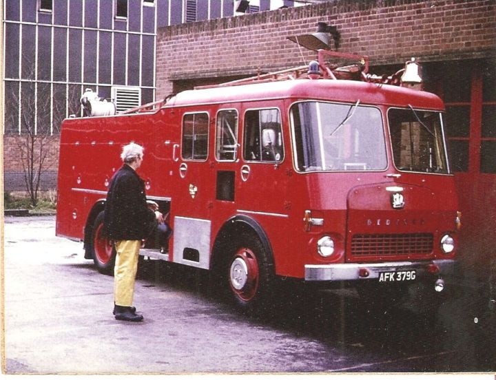 Fire Engines Photos - Bedford TK Carmichael WrT AFK 379G