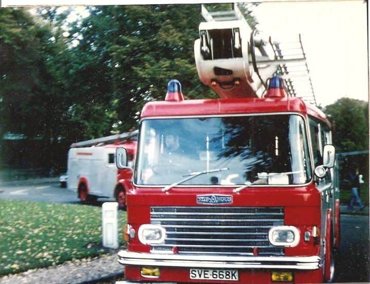 Fire Engines Photos - ERF HCB-Angus PHP 50' SVE 668K