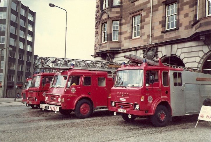 Fire Engines Photos - Lauriston Place, Edinburgh 1981