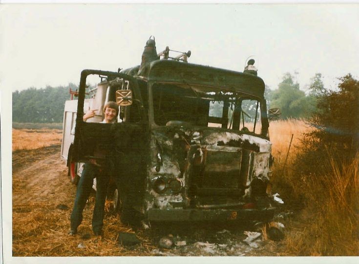 Fire Engines Photos - Burned out WPD 239G Dennis F44