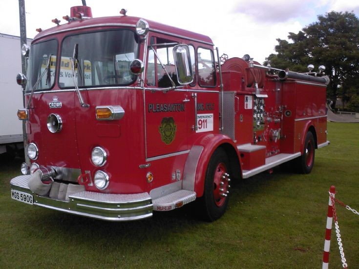 Fire Engines Photos - Crown Firecoach Blairgowrie Scotland