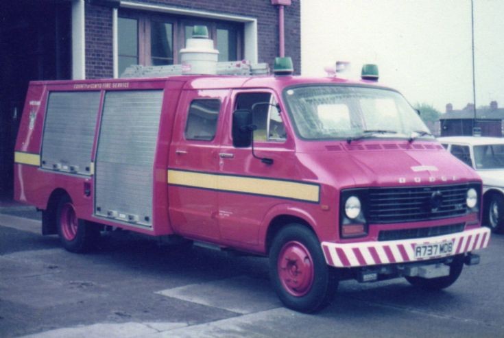Clwyd Dodge S56/Mountain Range ET A737MDB
