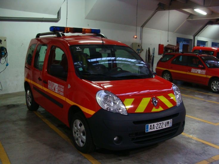 Fire Engines Photos - Colmar Fire station France Renault
