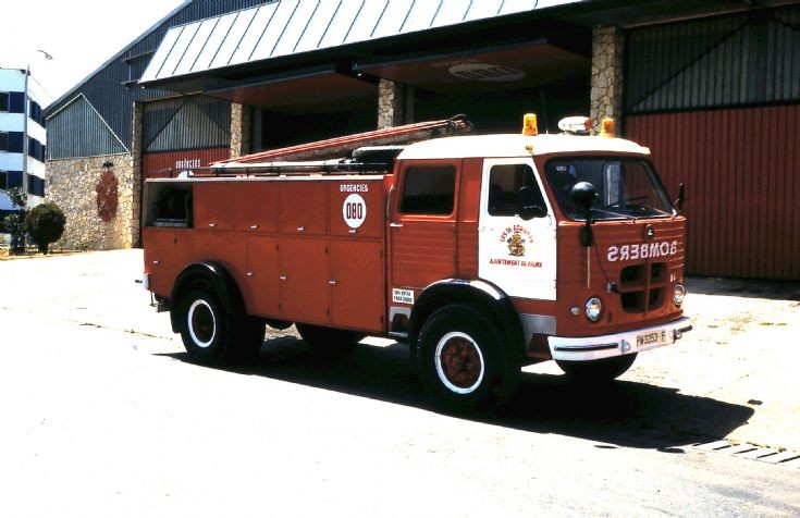 Fire Engines Photos - Pegaso Pumper Majorca Spain