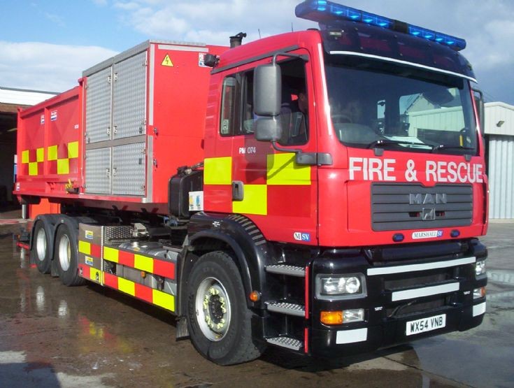 Fire Engines Photos - PM074 MAN TGA/Marshall SV HVP WX54VNB