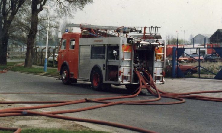 Fire Engines Photos - Humberside Dennis R Series
