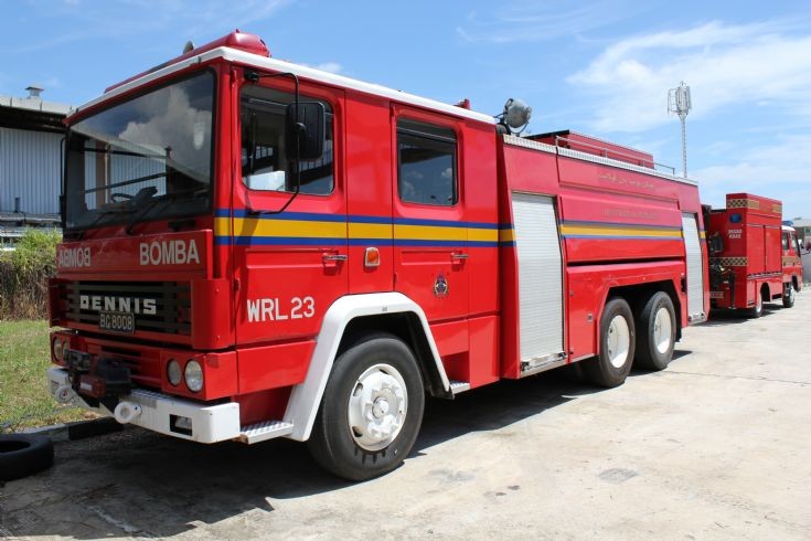 Fire Engines Photos - Dennis WRL 23 Brunei FD