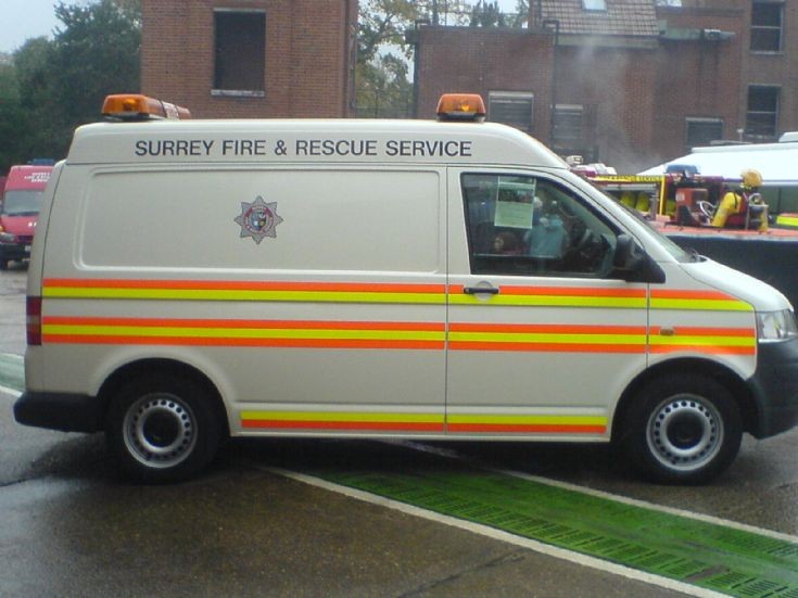 Fire Engines Photos - Surrey Fire & Rescue - Hydrant Van