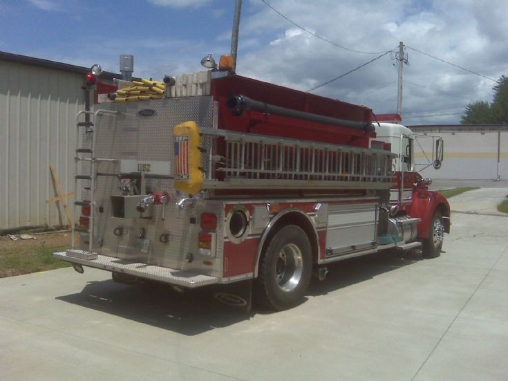 Fire Engines Photos - pumper-tanker 1152