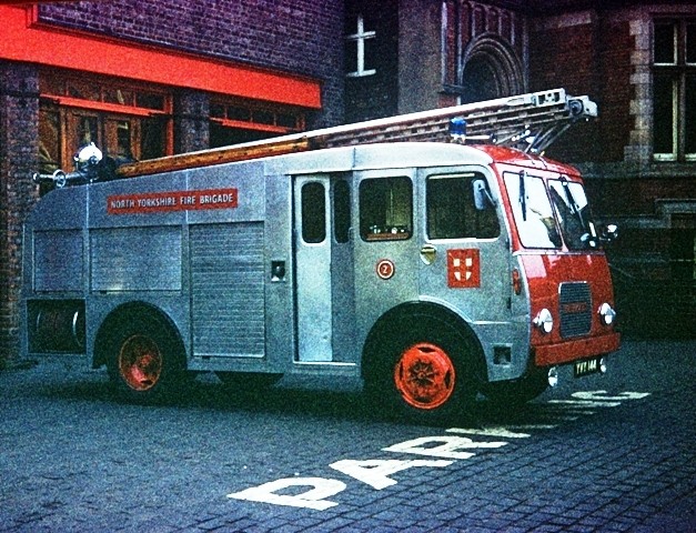 Fire Engines Photos - Bedford J/HCB Angus WrT North Yorkshire
