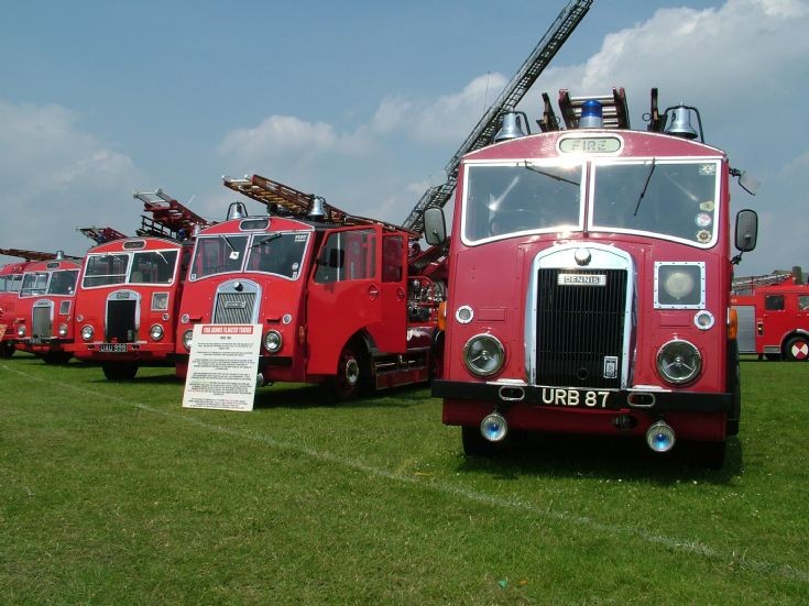 Fire Engines Photos - Stockton Fire Engine Rally 27.06.10