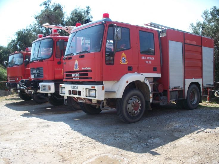 Fire Engines Photos - Skiathos Fire Department, Greece Iveco