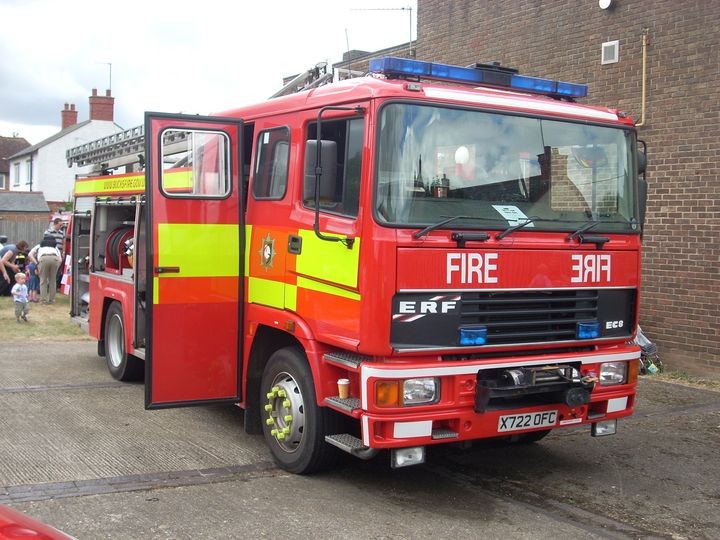 Fire Engines Photos - Olney's ERF rescue pump