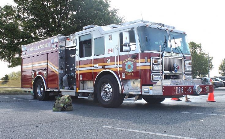 Fire Engines Photos - 2009 Seagrave Rescue-Engine
