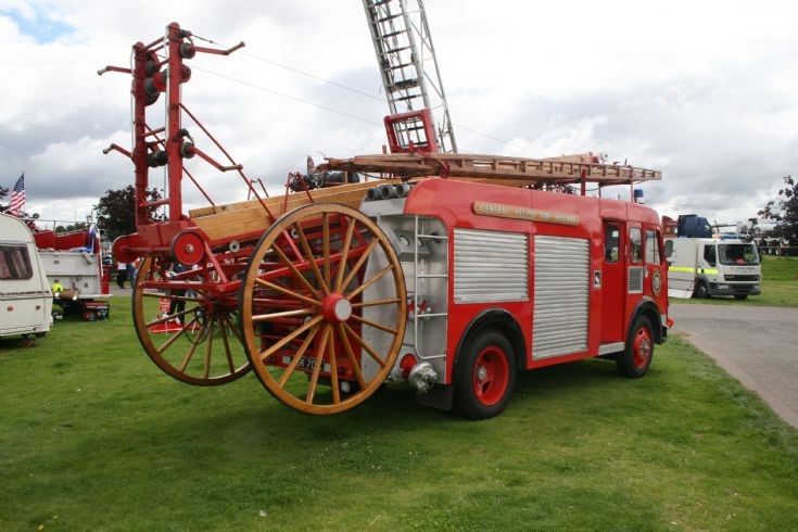 Fire Engines Photos - Central Scotland Bedford TK Pump Escape