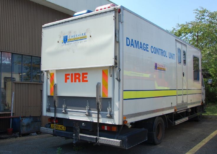 Fire Engines Photos - J299 HCA Leyland DAF Cheshire Fire Service