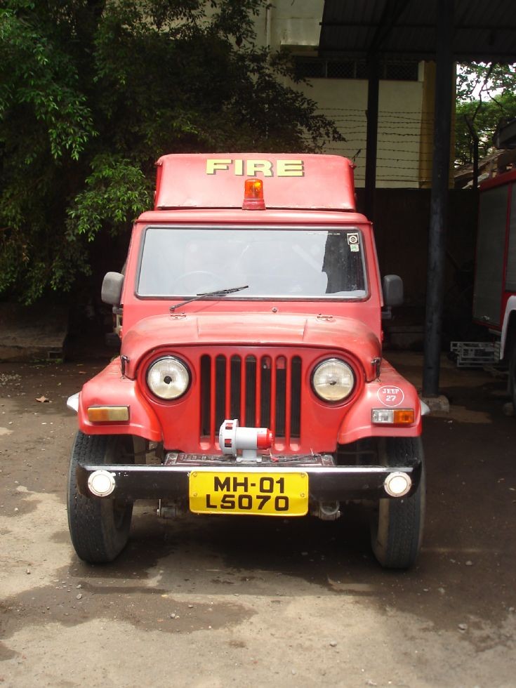 Fire Engines Photos - mumbai fire service jeep