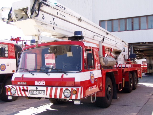 Fire Engines Photos - TATRA 815 6x6 PP-27