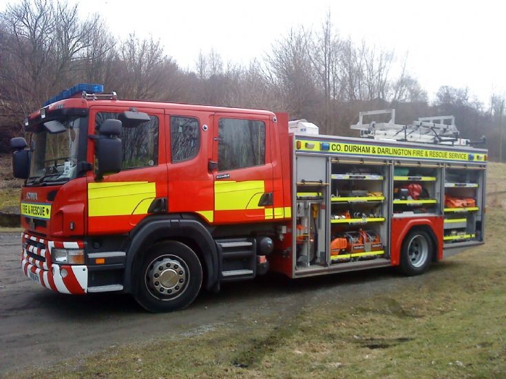 Fire Engines Photos - co.Durham and Darlington Scania heavy rescue