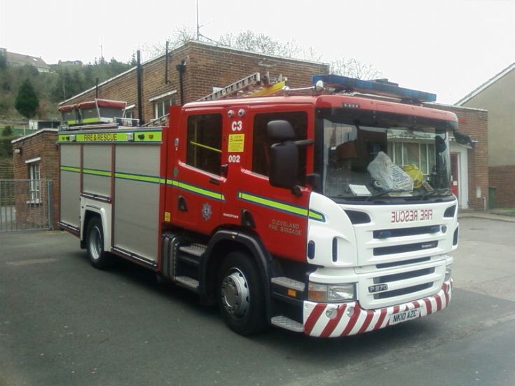 Cleveland Fire Brigade - Scania P270