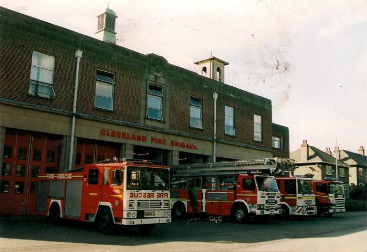 Fire Engines Photos - H551 NAJ at Middlesbrough Fire Station